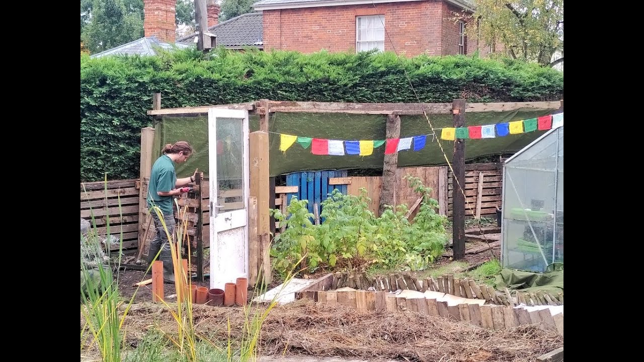 Litcham School Allotment Virtual Tour - YouTube