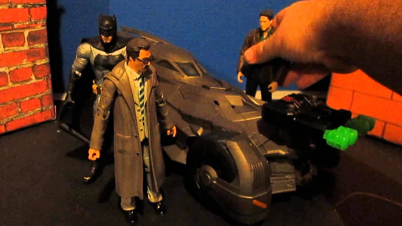 Batman V Superman Epic Strike Batmobile review - YouTube