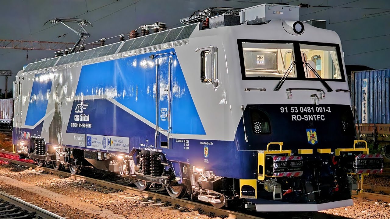 LEMA 001 (481-001) a CFR Călători (ex EA 229 a Depoului Brașov) în Gara Chitila - YouTube