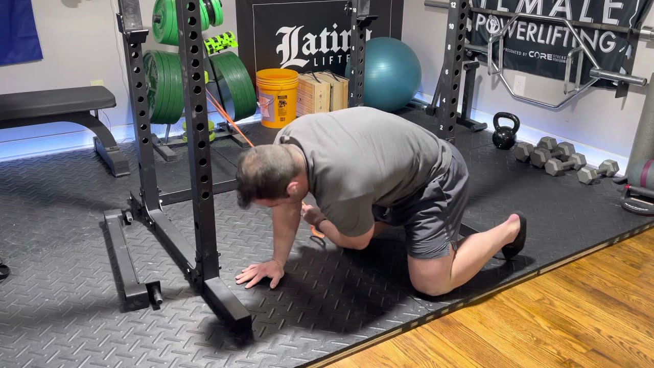Band Quadrupt Thoracic EXTERNAL rotation - YouTube