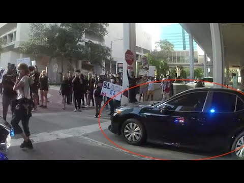 Video shows no attack as officer made distress call - YouTube