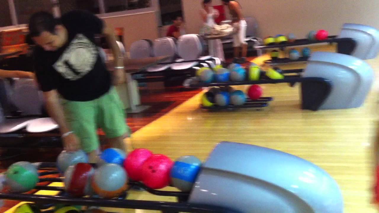 THE REAL GREEK BOWLING - YouTube