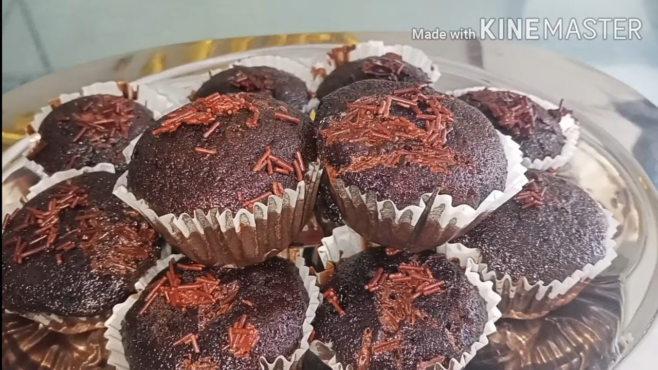 Chocolate Cupcake Recipe | Easy Recipe for Kids | Fluffy, Moist ...