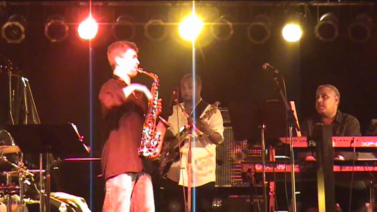 Nelson Rangell - The New Avenger - live - YouTube