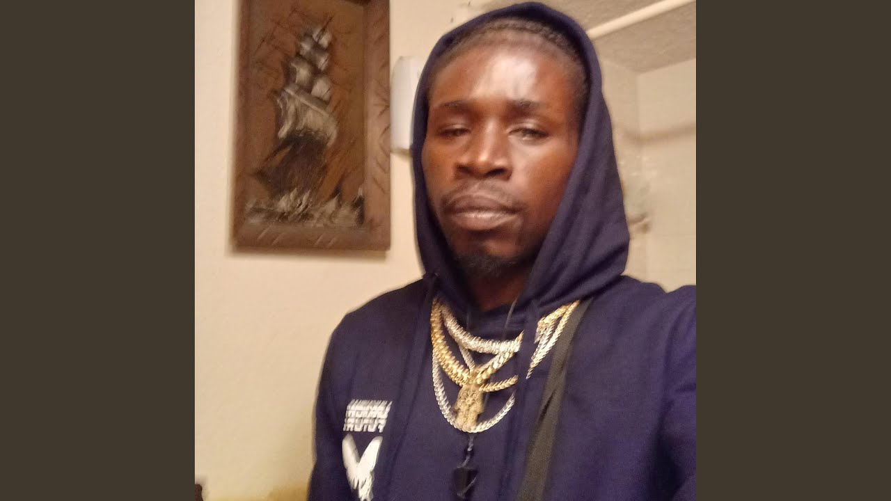 how dat boy aint next (feat. EL Trainn) - YouTube