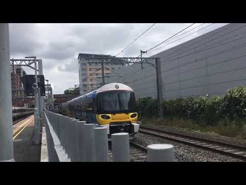 Chiltern Parliamentary Service! Trains at West Ealing 1/8/19 - YouTube