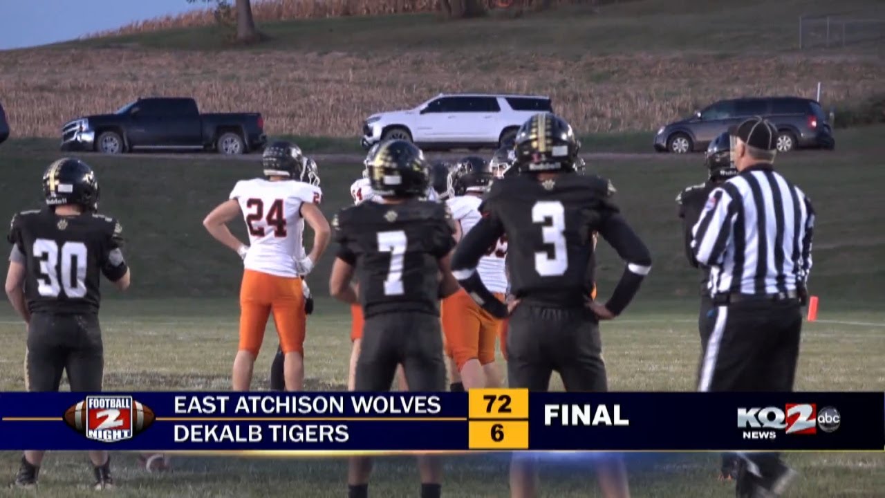 East Atchison football routs Dekalb on the road - YouTube