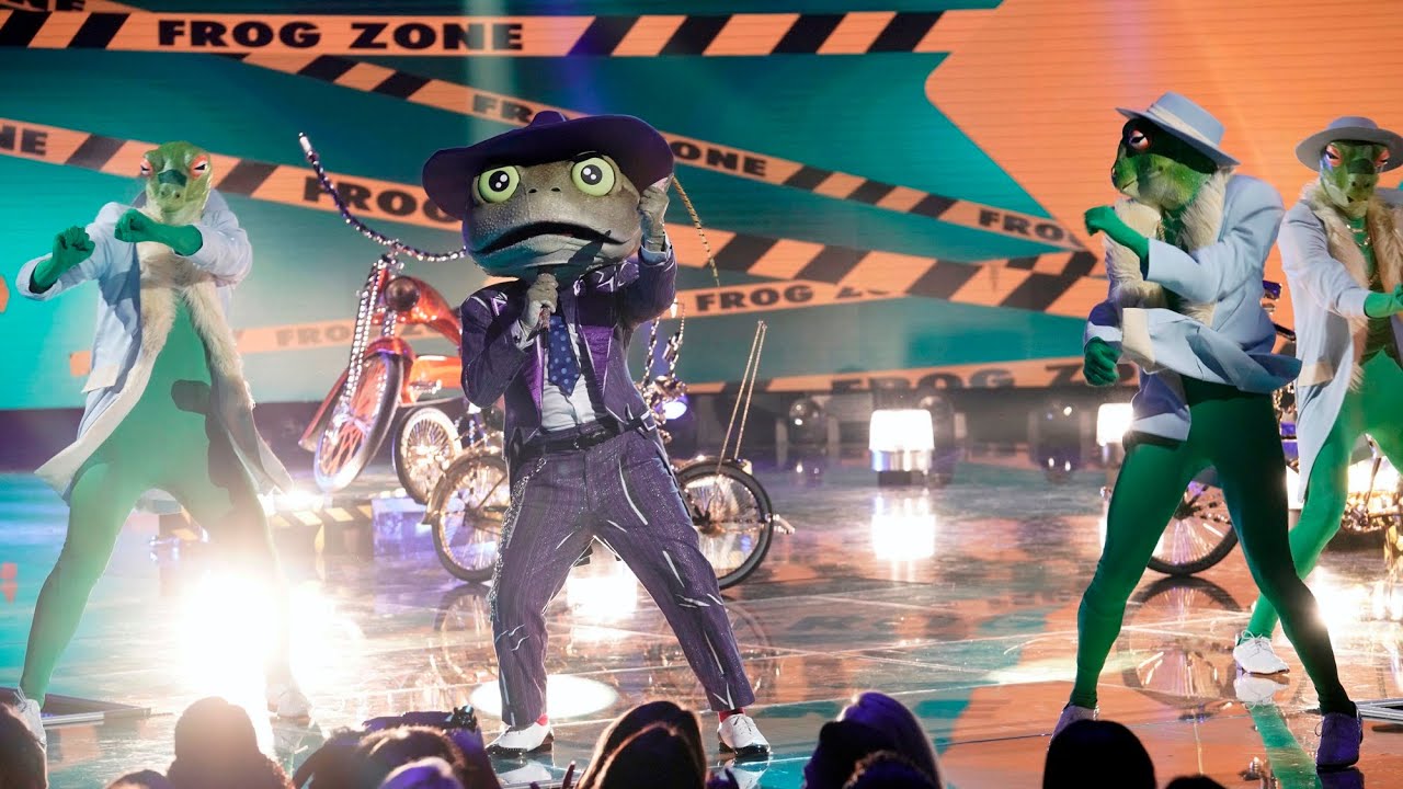 The Masked Singer Final 5 Frog Raps Young MC's Bust a Move - YouTube