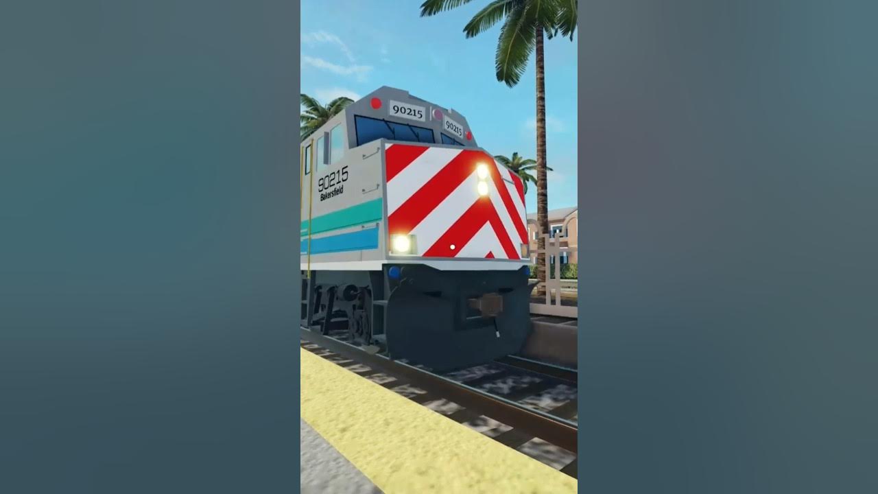 CDTX NPCU #90215 Flies By Carlsbad Village (Surfliner Project) - YouTube