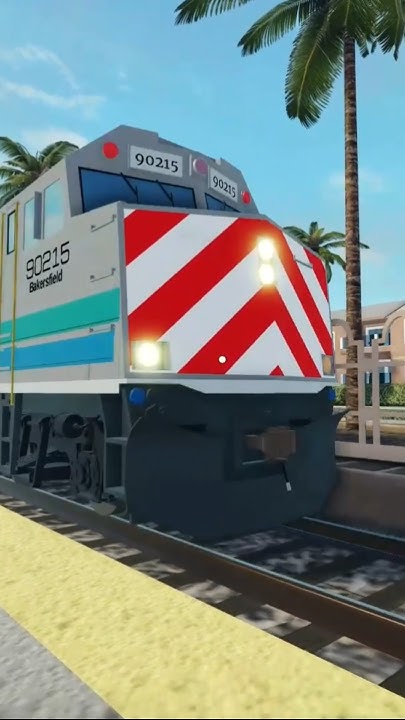 CDTX NPCU #90215 Flies By Carlsbad Village (Surfliner Project) - YouTube