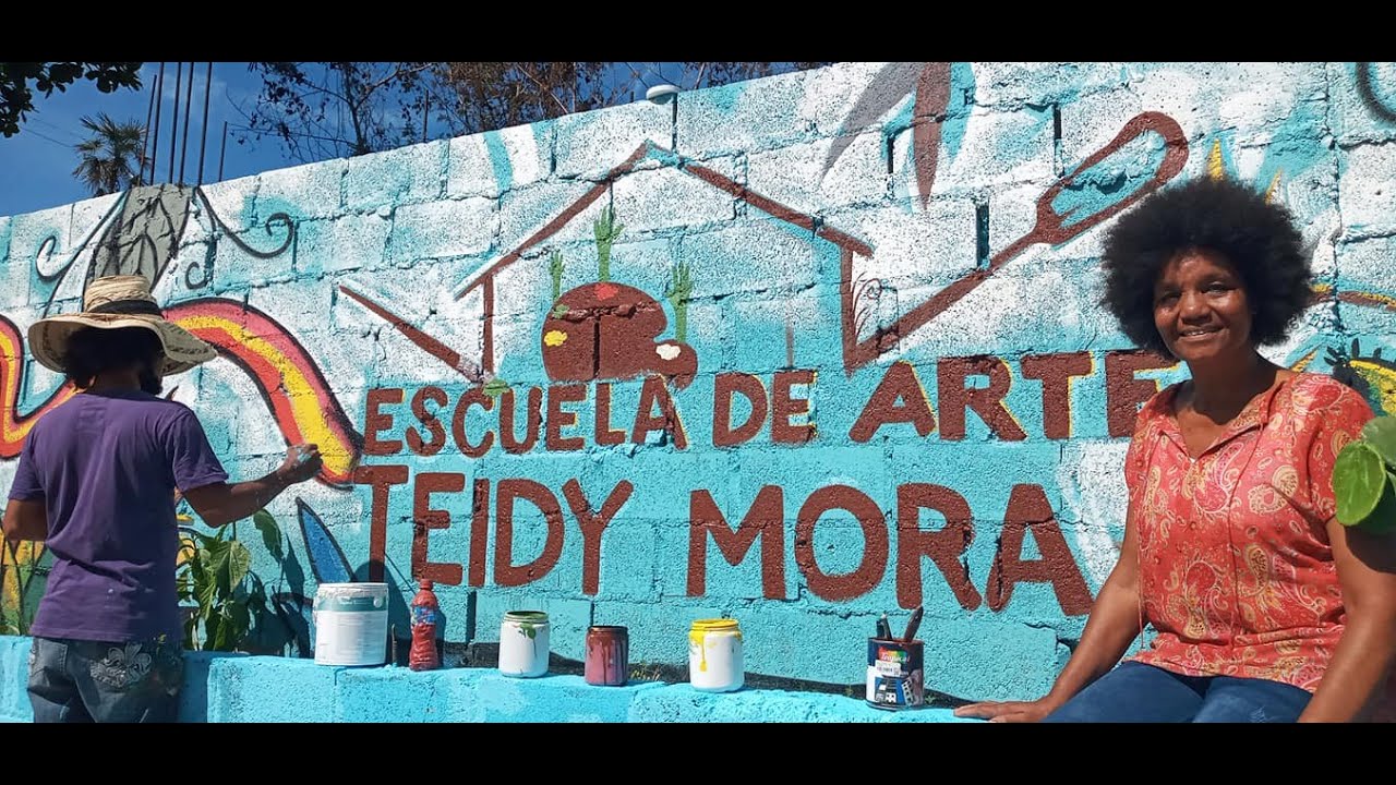 Escuela de Arte y Cultura Teidy Mora: un canto a la esperanza. - YouTube