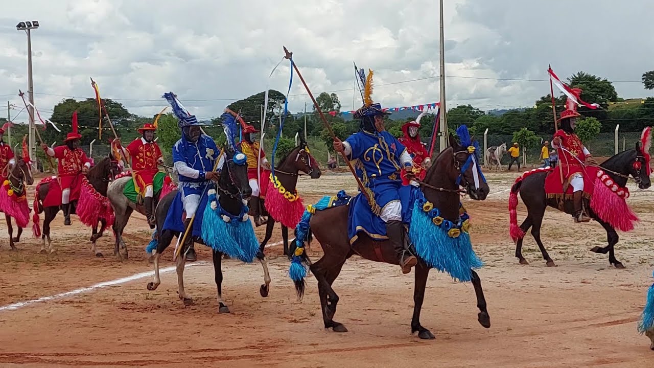 Abertura 1° dia - Cavalhada 2023 (Santana do Jacaré - MG) - YouTube