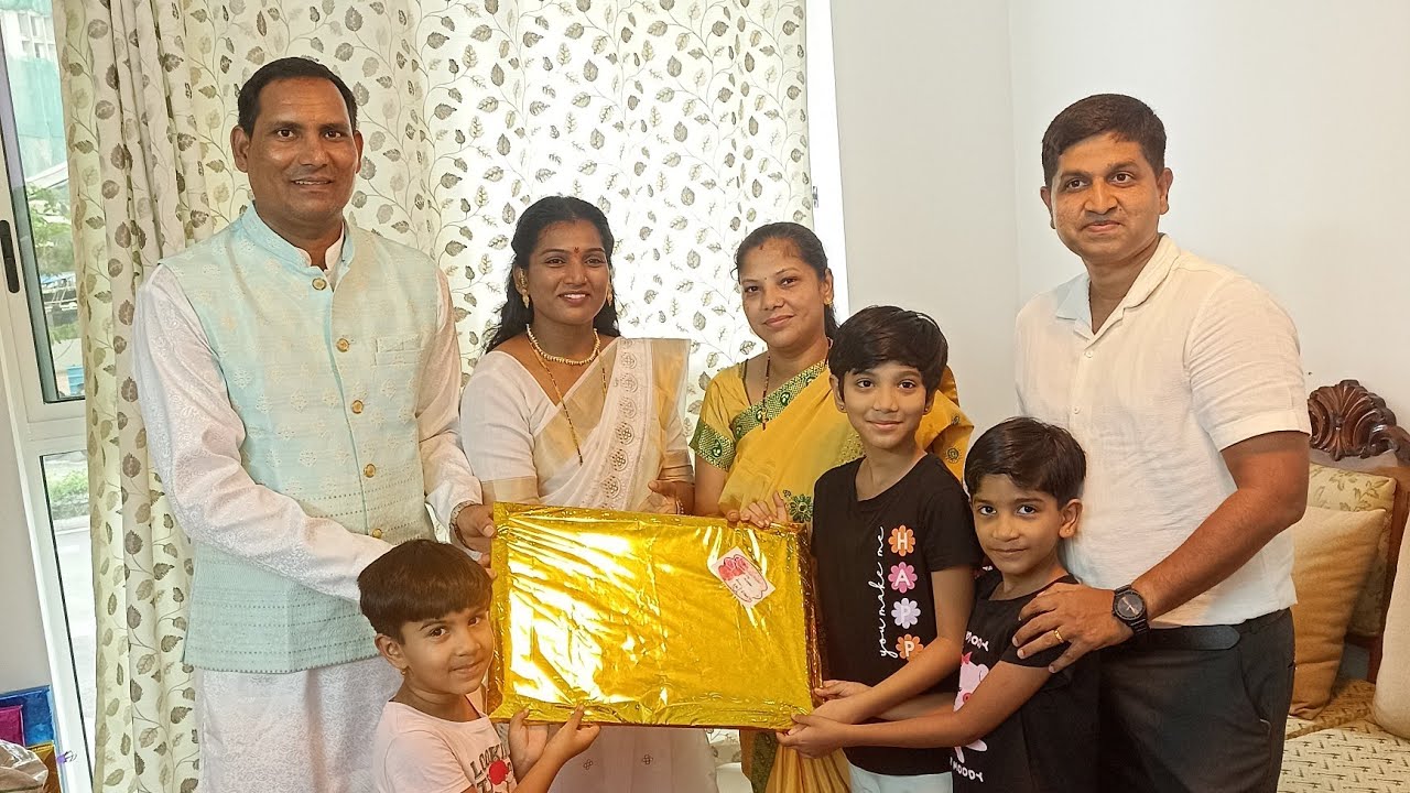 Family function in naya ghar 🏠 ️ | Pehli baar sab aaye ek saath! | Atul and Family Show - YouTube