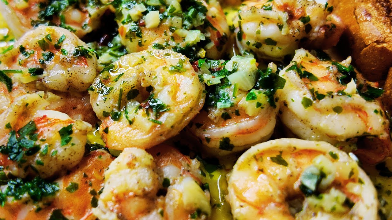15-Minute Garlic Butter King Prawns - YouTube