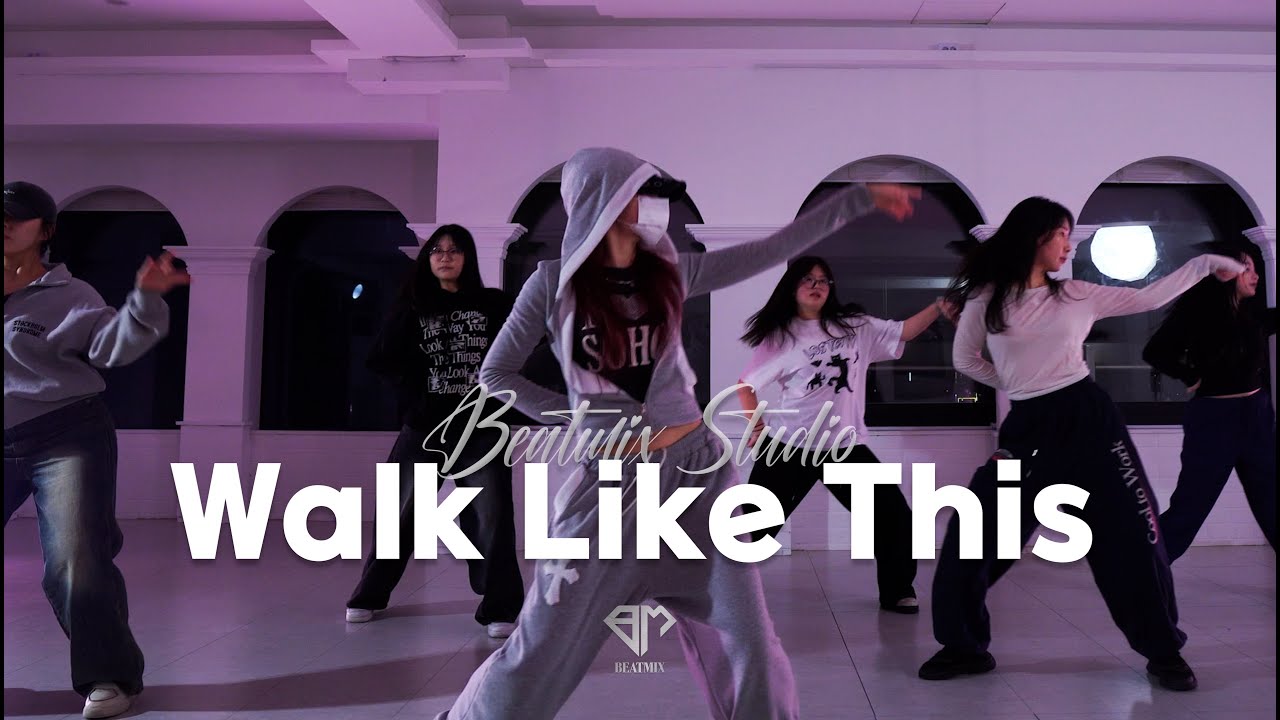 FLO - Walk Like This ll choreo HEEJUN class - YouTube