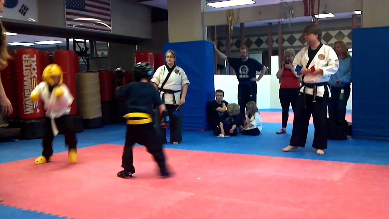 Jacob karate 3/12 - YouTube