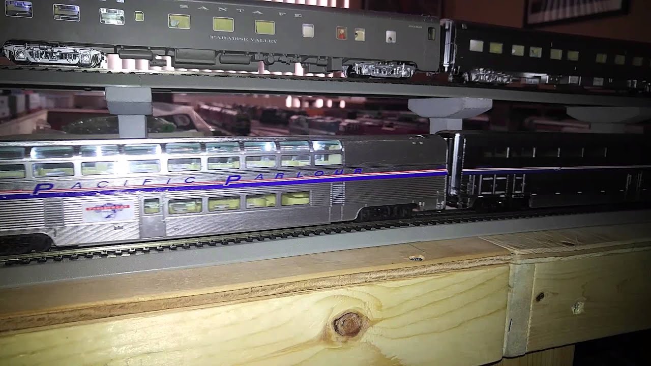 Ho Scale Amtrak Coast Starlight with SP GS4 4449 - YouTube