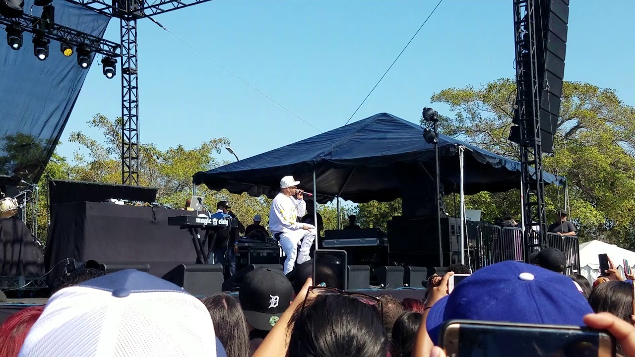 MC MAGIC live @ Summertime In The LBC - YouTube