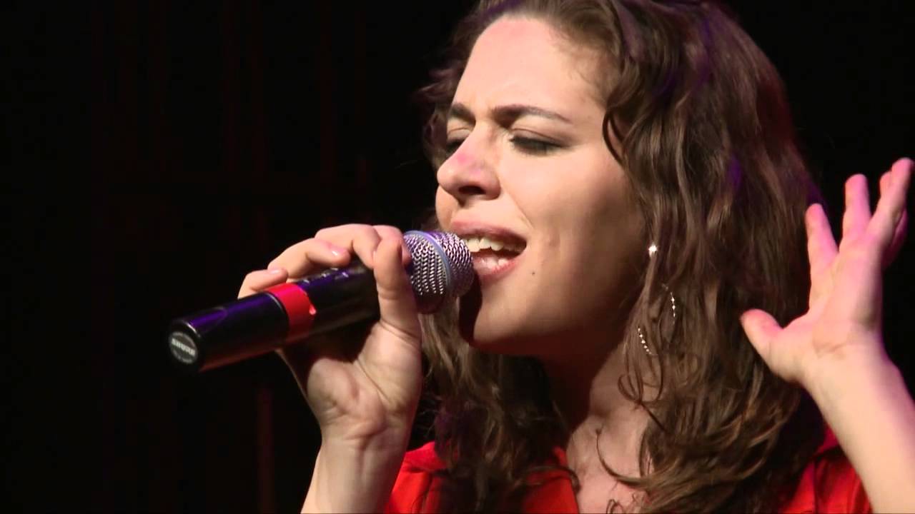 Luisa Maita - Alento - YouTube