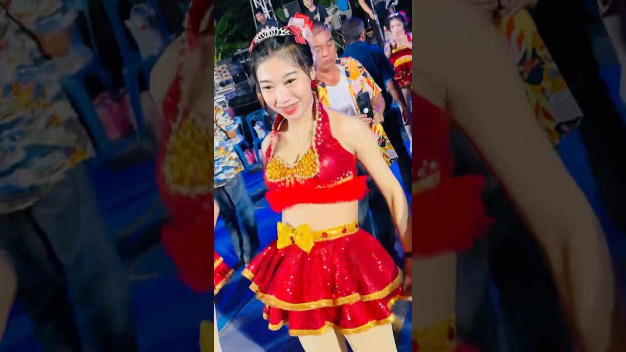 #รำวงฉ่ำๆ 10 คณะ #รำวงเพชรบุรี@บ้านตาลกง🎙️ #พีนัทแบนด์ #CWM2 - YouTube