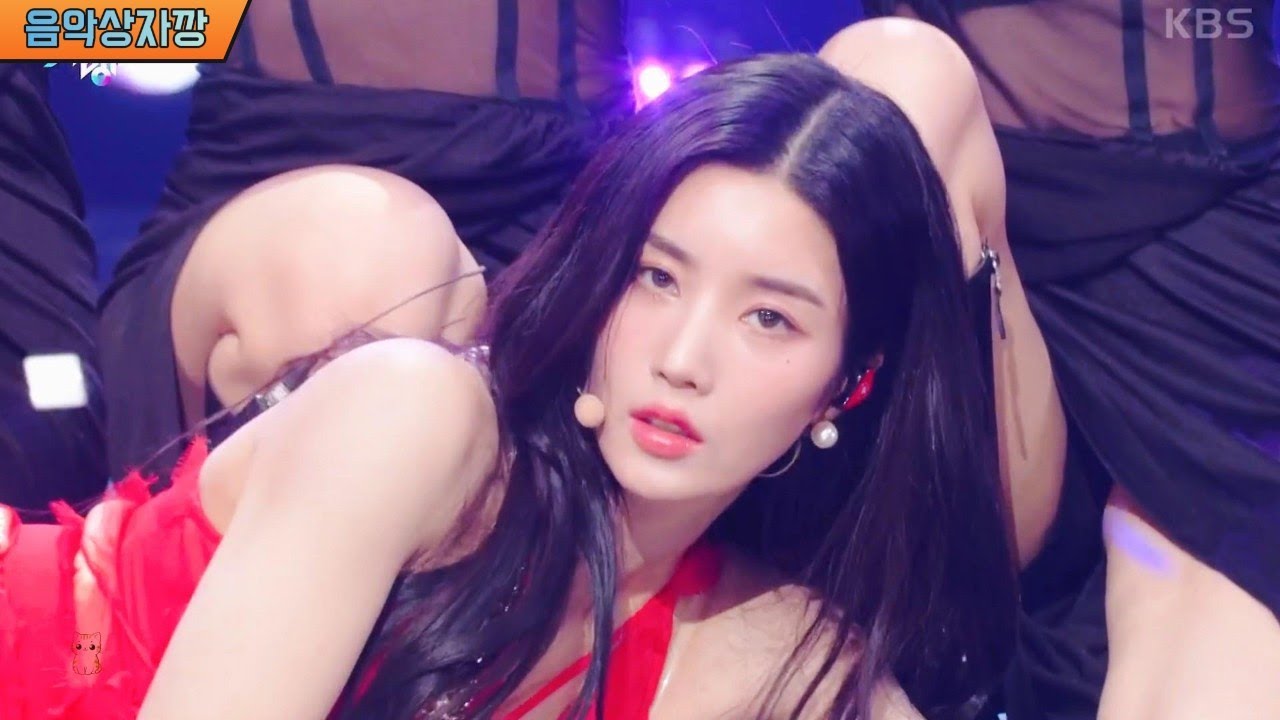 권은비 Kwon Eun Bi Underwater 교차편집 Stage Mix Youtube