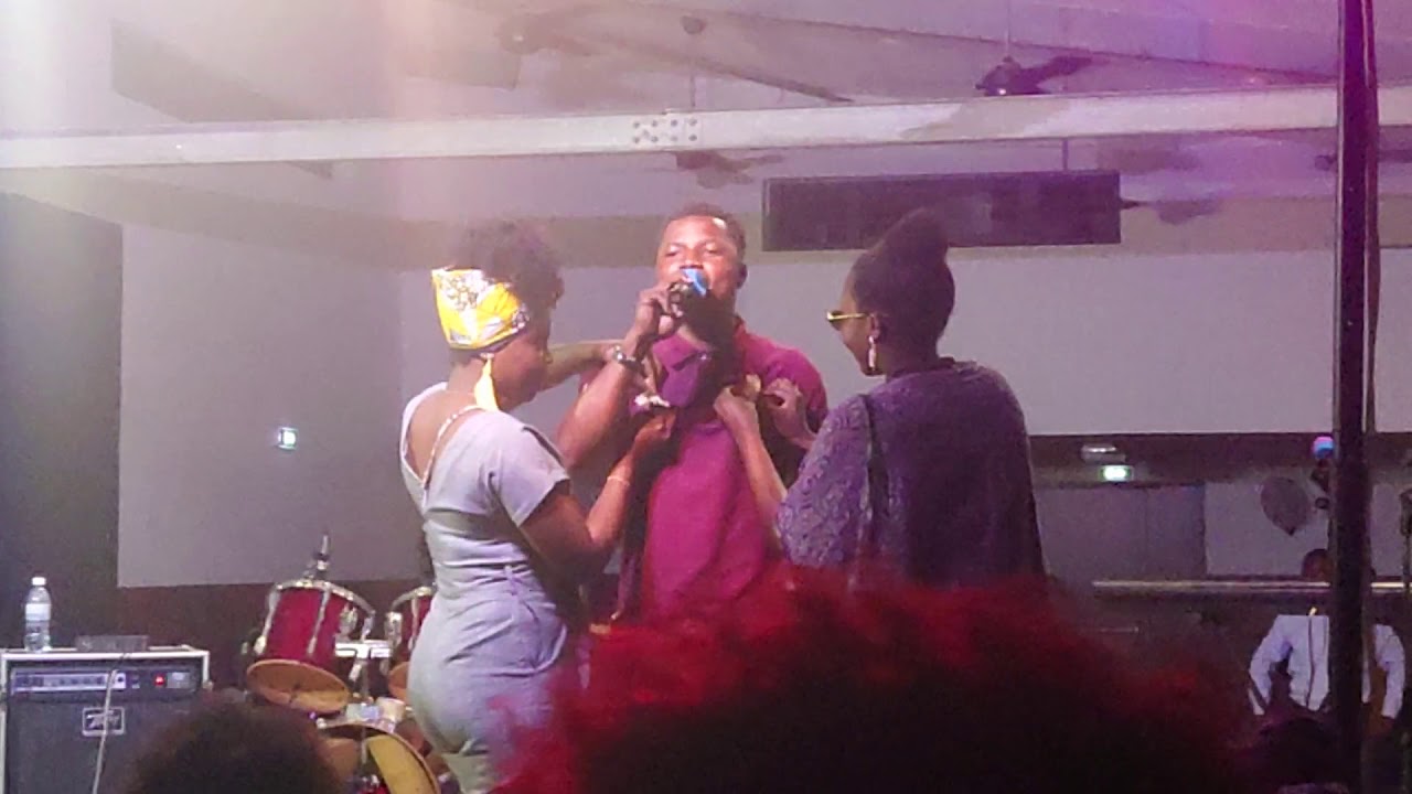Djabi en concert à Bambo 9 Août 2019 - YouTube