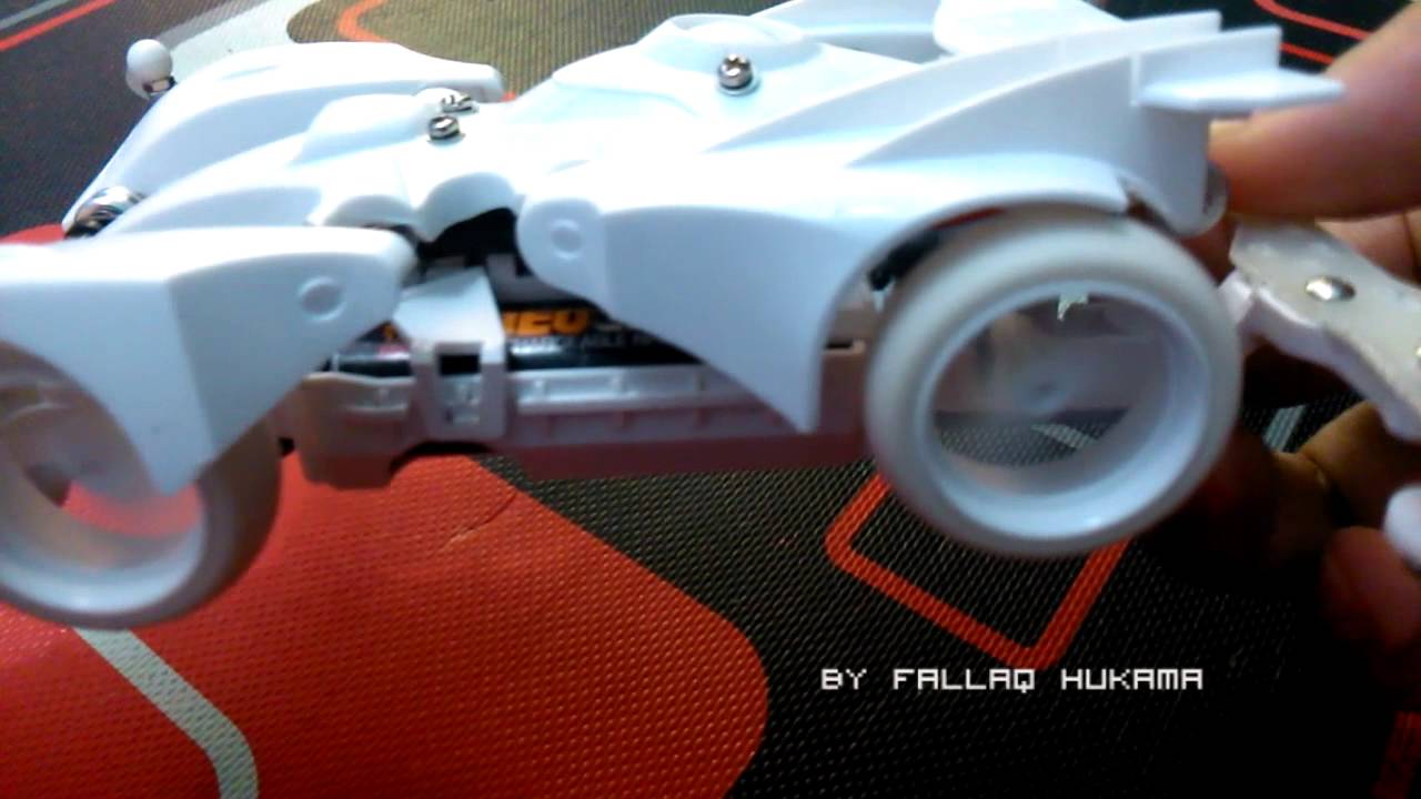Tamiya Mini4wd Vanishing Gazer with Swing arm Suspension Review - YouTube