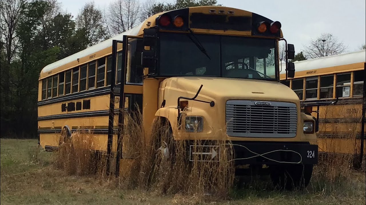 2003 Thomas FS65 inside tour - YouTube