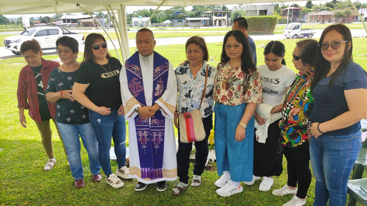 Visiting late love ones at Davao Tagum Cemetery/ TRES MARIAS ITALY ...