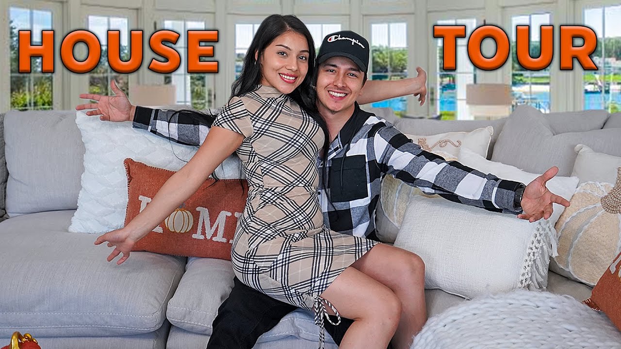 OUR OFFICIAL 2022 HOUSE TOUR! - YouTube