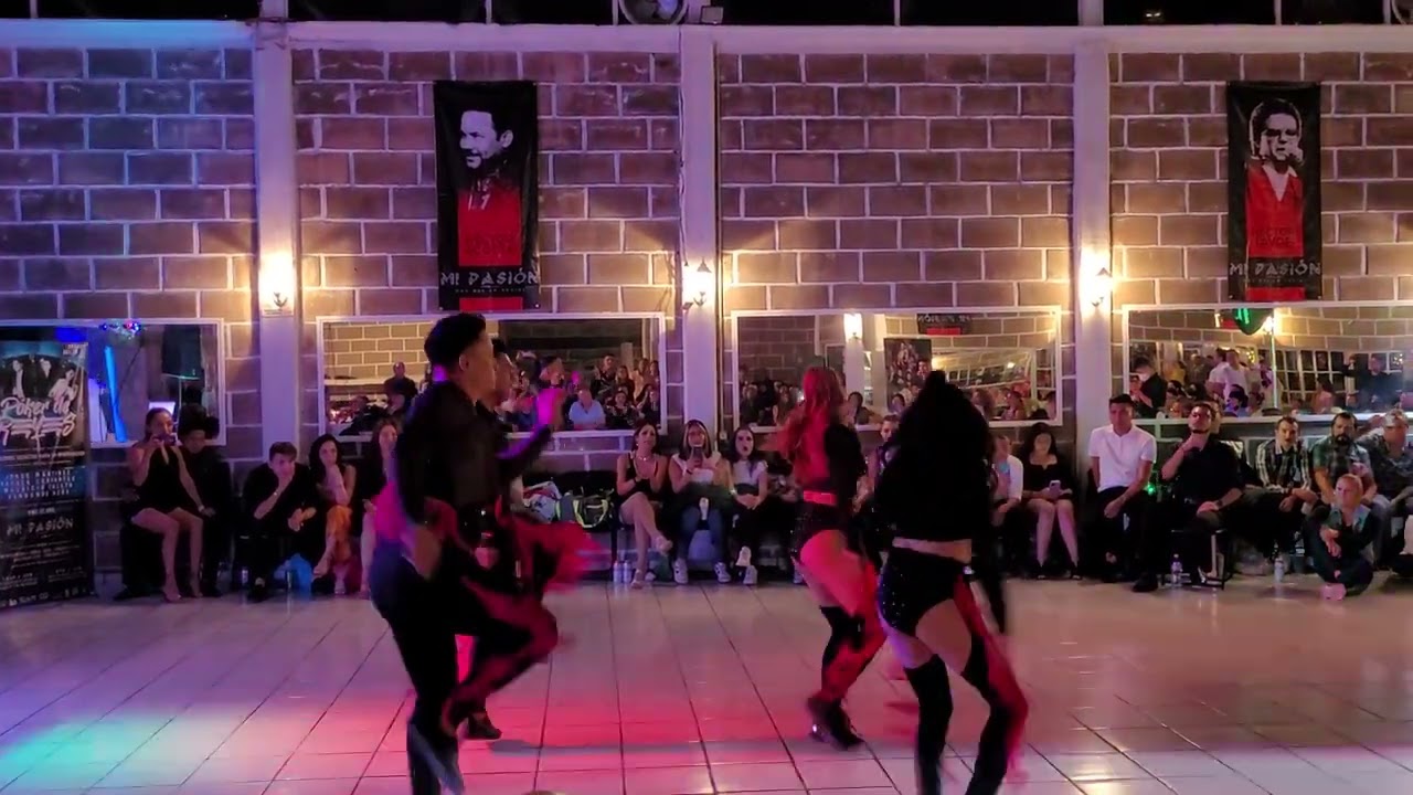 JJ DANCE & URBAN DANCE FOLK MEXICO REVENTANDO EL ESCENARIO! - YouTube