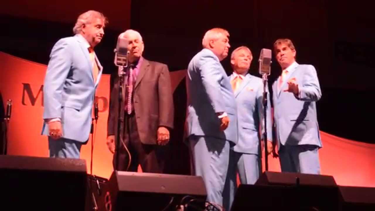 The Florida Boys sing I Feel Like Traveling On with Les Beasley - YouTube