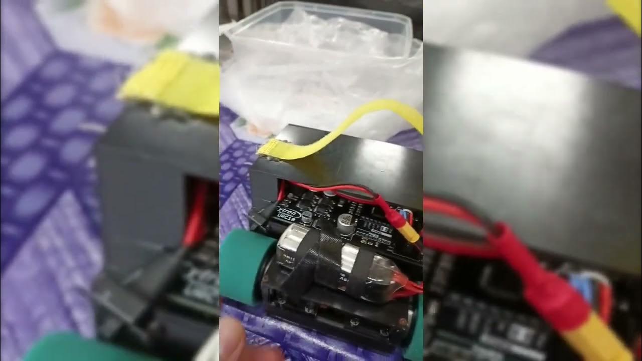 Sumobot - first attempt - YouTube