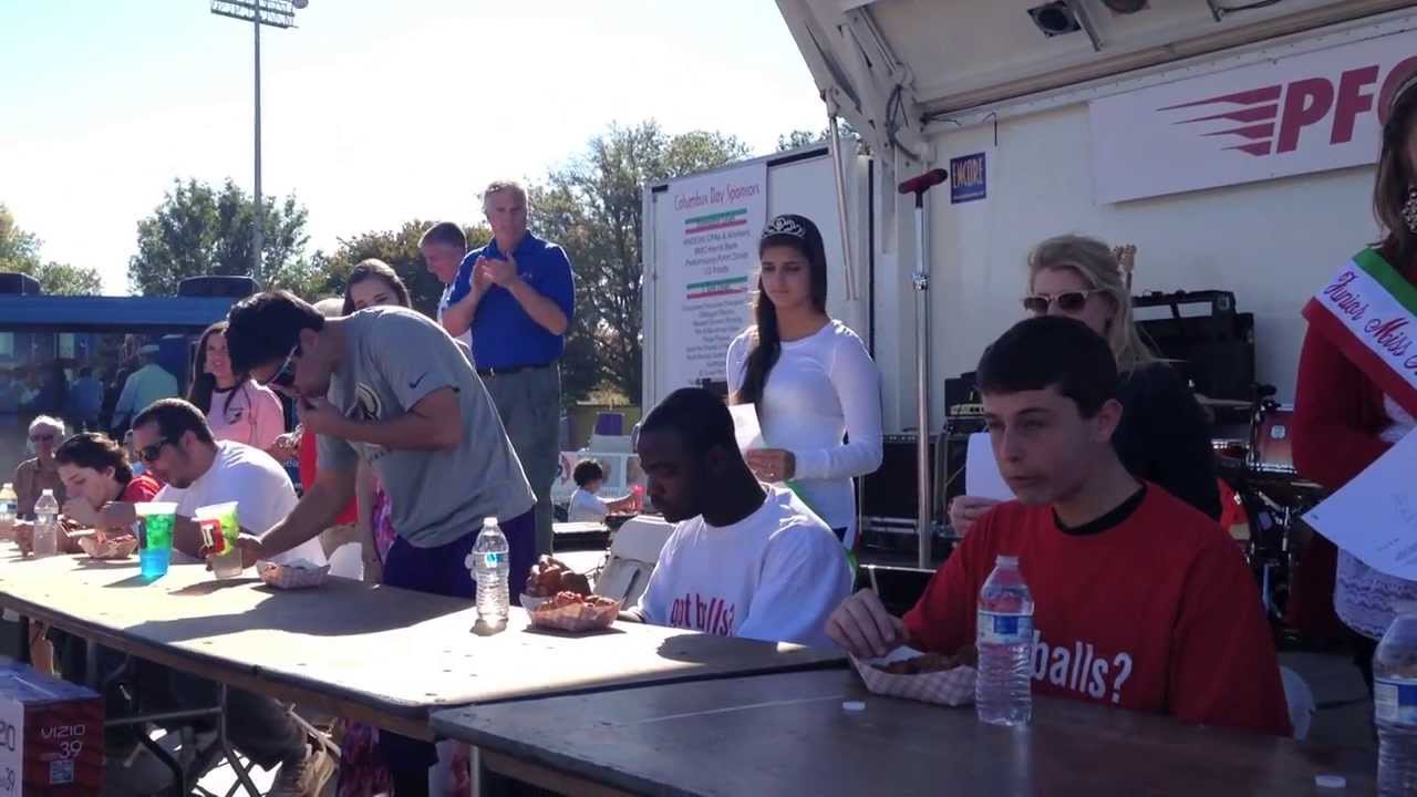 2013 Columbus Day Festival Meatball Eating Contest - YouTube