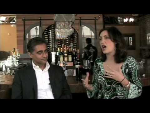 Alex Kazim, Tokoni on BuzzLogic Vino Diaries