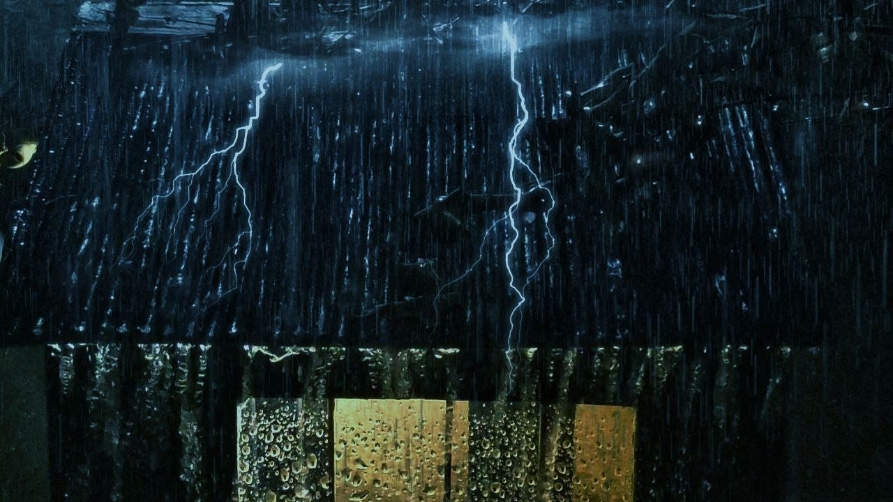 Heavy Rain and Lightning Storm | Realistic Nighttime Ambience with ...