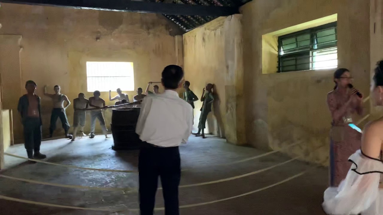 Nhà tù Côn Đảo p3 - YouTube