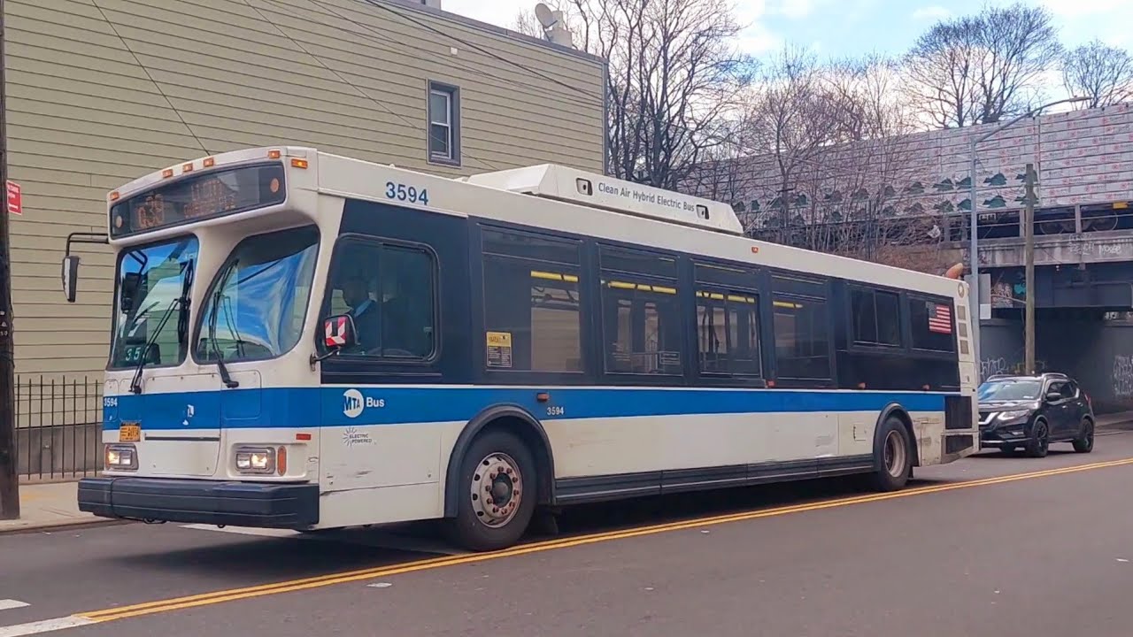 MTA Bus: 2006 Orion OG Hybrid [#3594] Q39 Bus at Forest Avenue and ...
