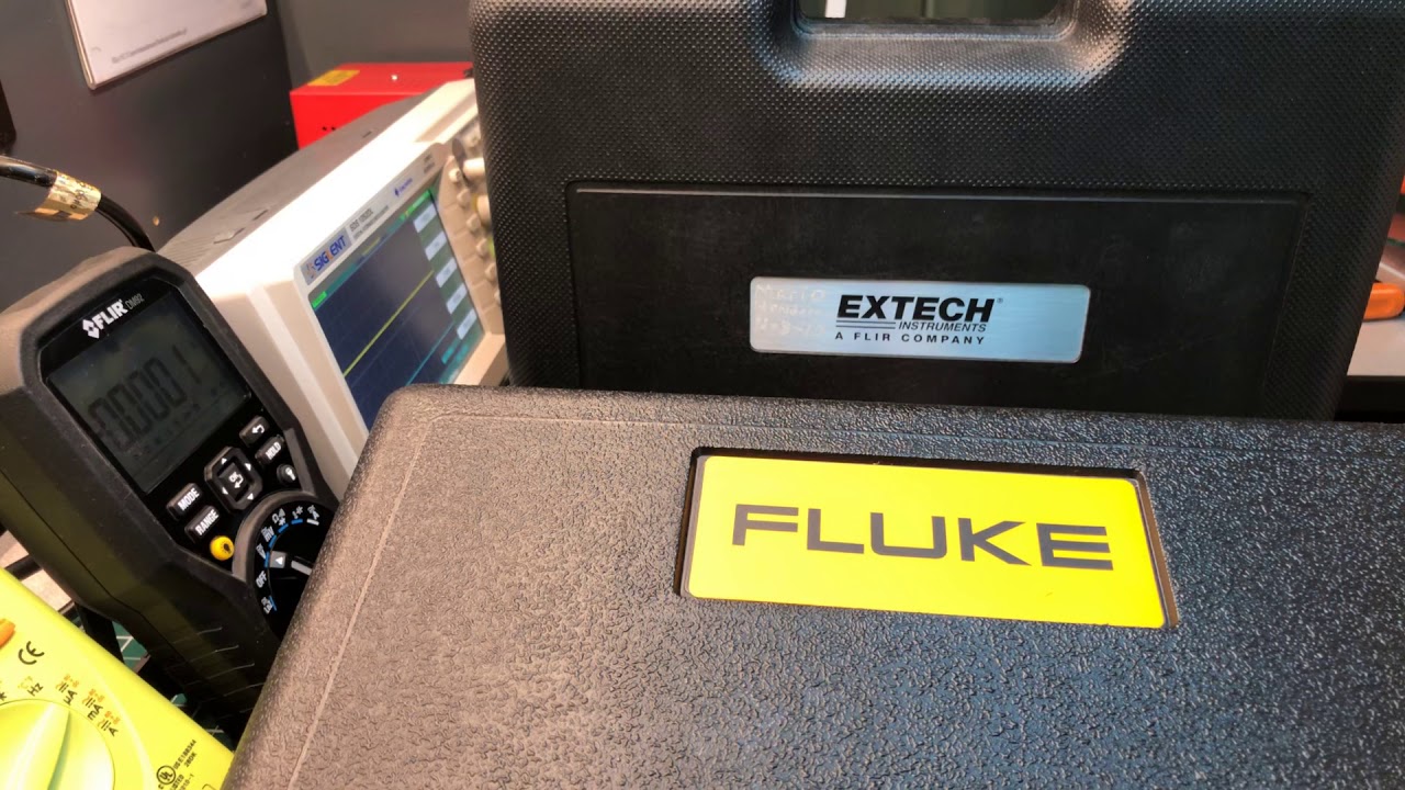 🇺🇸 FLUKE 1587 FC vs. 🇺🇸 EXTECH MG300 ( Match Up ) - YouTube