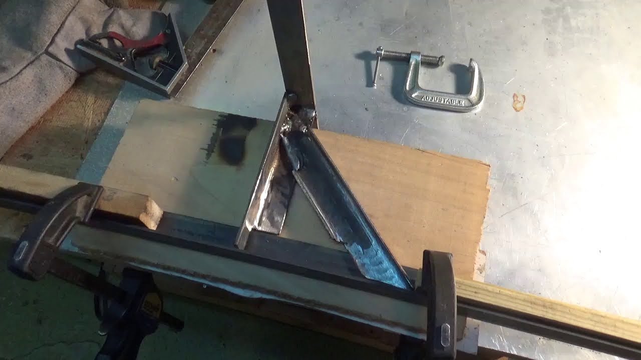 PrimeWeld Mig180, utility cart 2nd bracket, welding, Jan 17, 2025 - YouTube