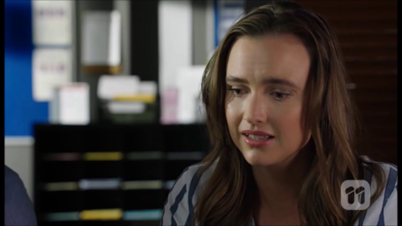 [Neighbours] 7597 Amy & Jack & Mark Scene - YouTube