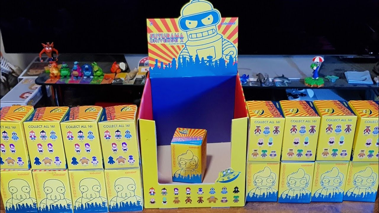 Unboxing: Futurama Universe X Collectible Art Figures - Kidrobot ...