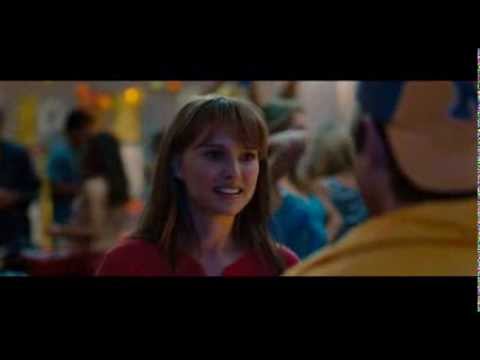 Ashton Kutcher goes to a stupid thing with Natalie Portman