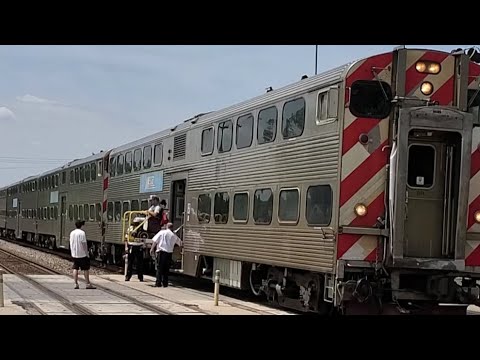 Metra Train #1258 To Chicago's Union Station Drops Wheelchair ♿️ Onto ...