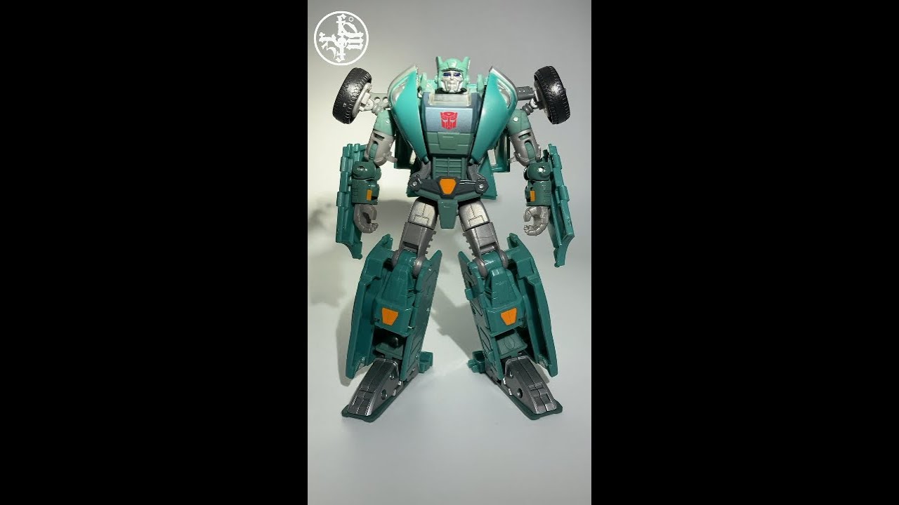 SERGEANT KUP Stop Motion Transformers Generations Deluxe Class #shorts ...
