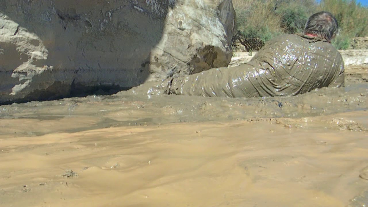 124a-Barefoot Creamy Quicksand And Clay, Fun In The Mud - YouTube