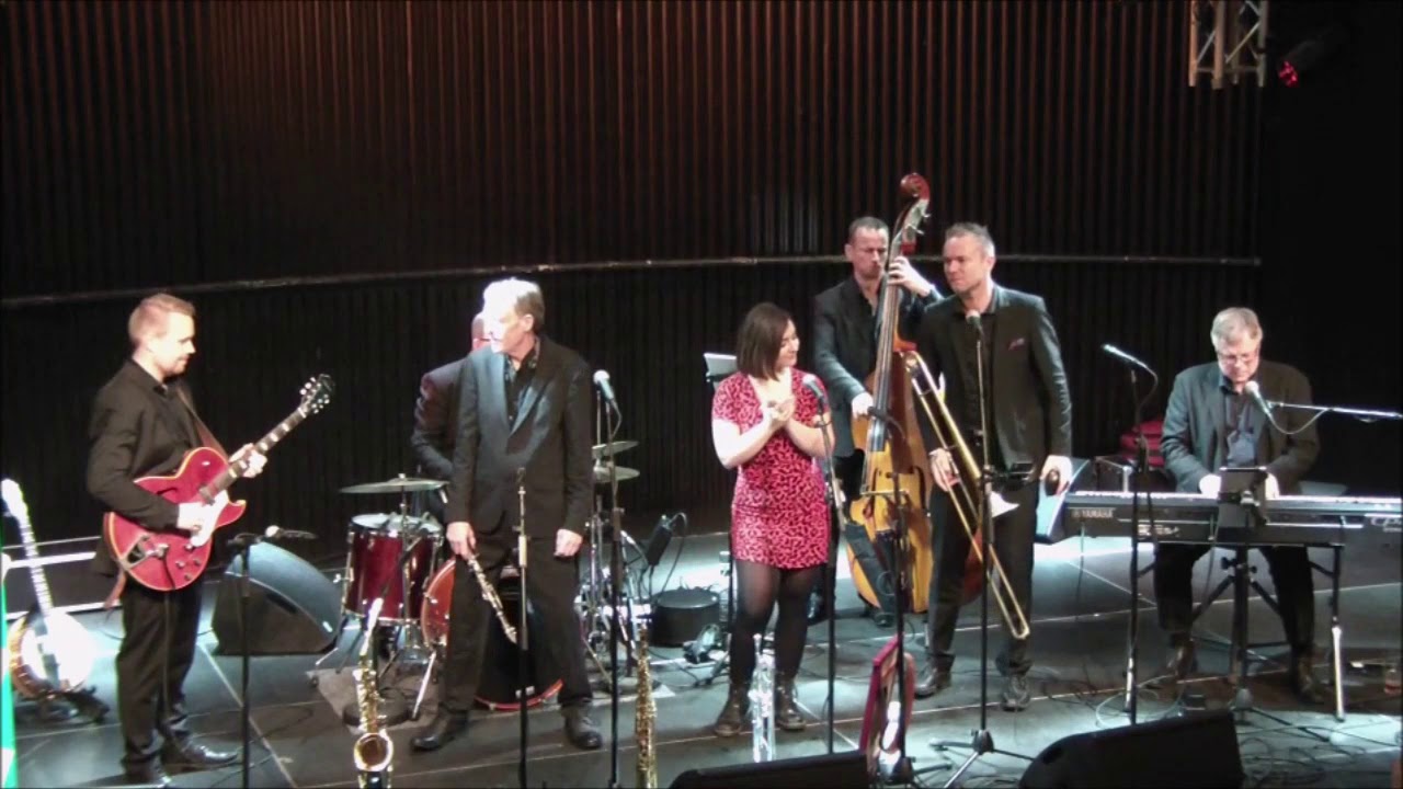 PAUL HARRISON BAND & ANGELA STRANDBERG - My Daddy Rocks Me. - YouTube