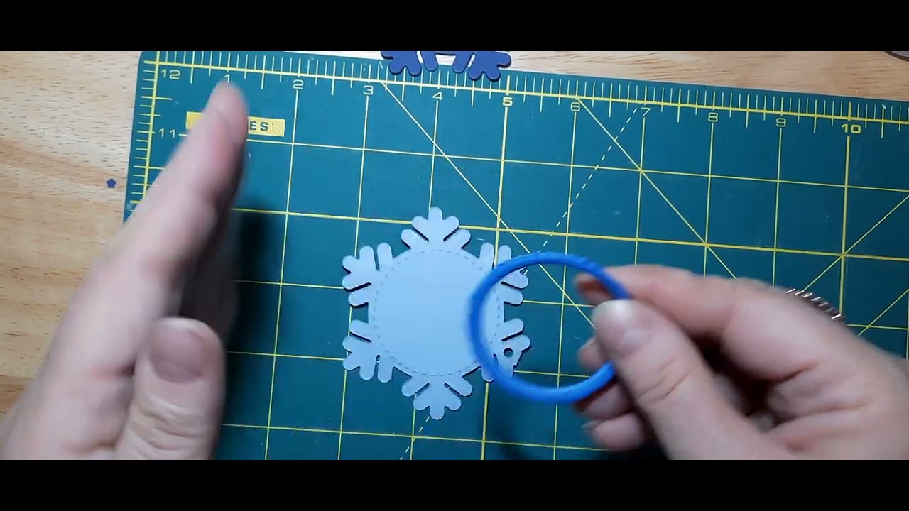 Snowflake shaker tag tutorial using Crafter's Companion Christmas ...