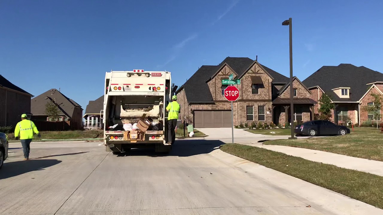 Irving Solid Waste Services CCC LET2 Heil 06228 Rear End Loader Garbage ...
