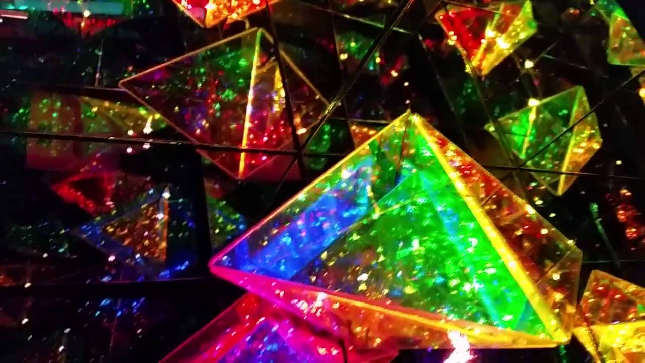Dichroic Boro Glass Infinity Mirror Effect Pyramids 010 - YouTube